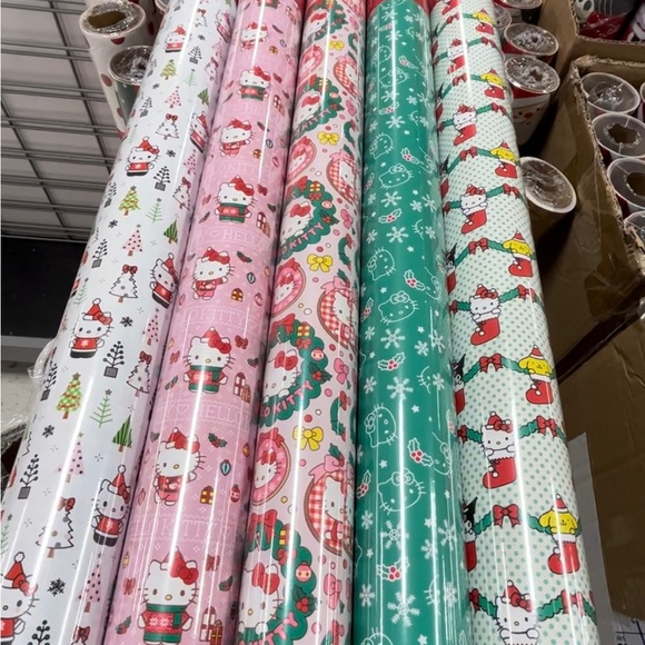 Holiday | Hello Kitty Christmas Wrapping Paper | Poshmark